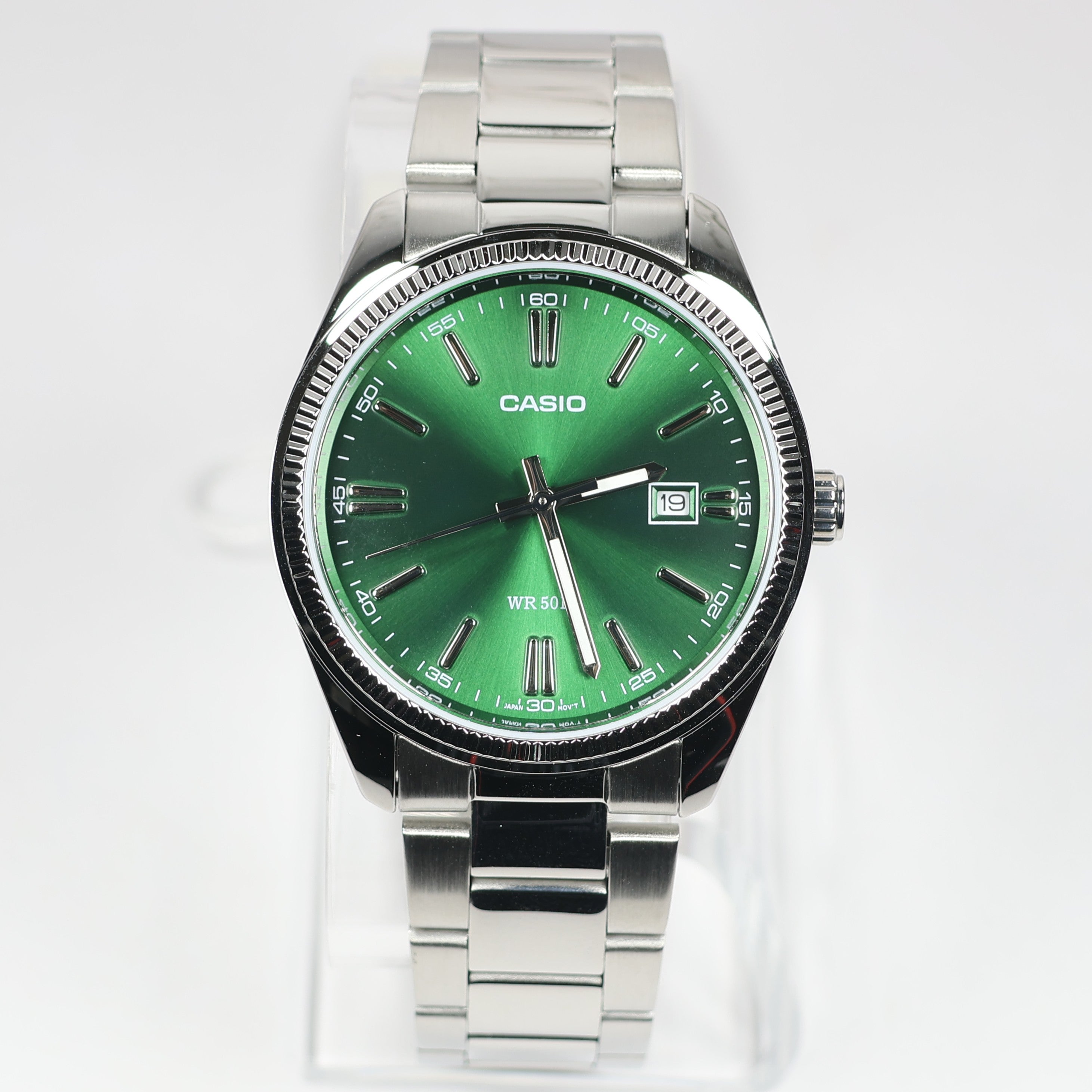 Casio Men's Vintage Green Dial Stainless Steel Quartz Watch MTP-1302PD ...