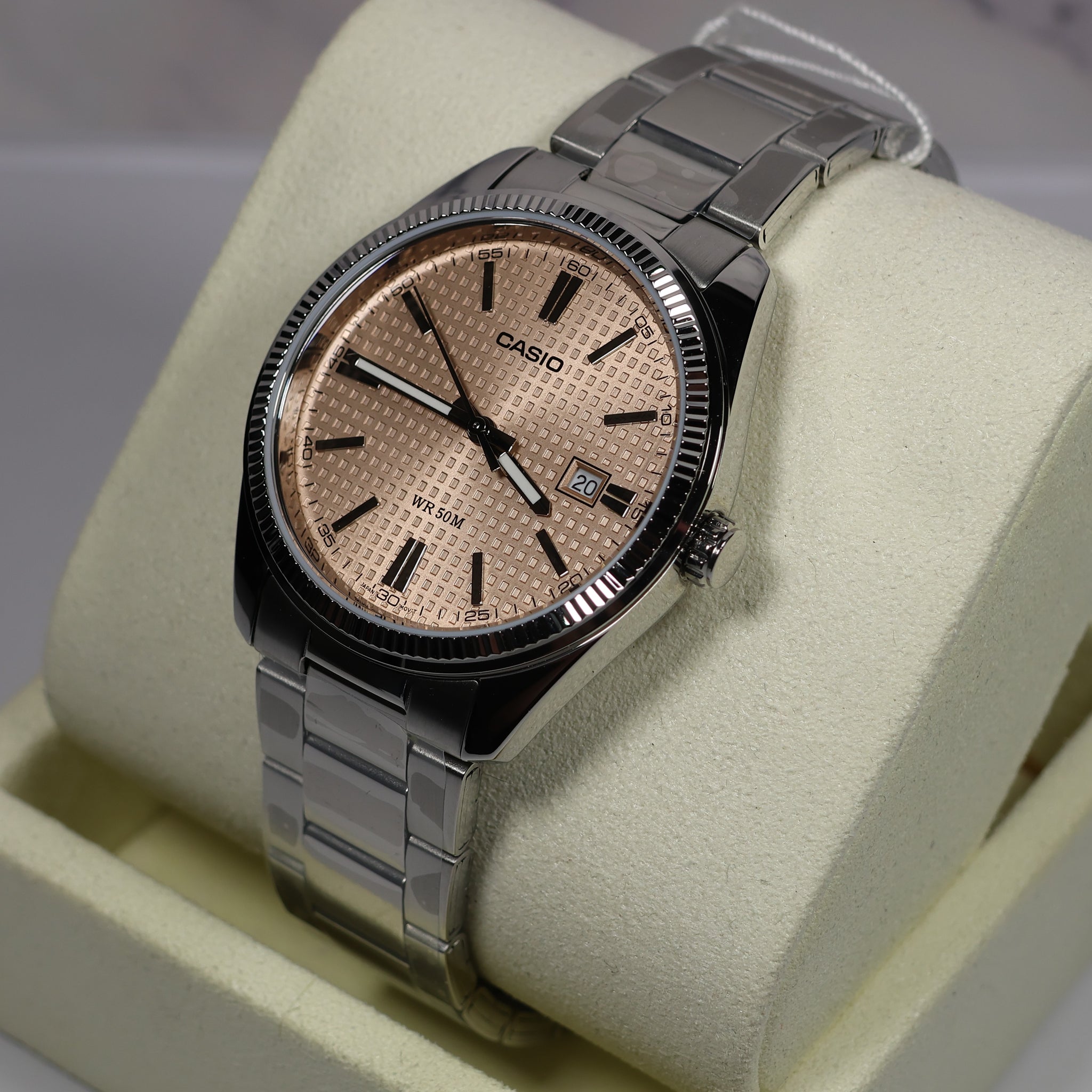 Casio Men's Vintage Salmon Pink Dial Stainless Steel Quartz Watch MTP ...